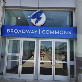 BROADWAY COMMONS - Updated December 2025 - 128 Photos & 163 Reviews ...