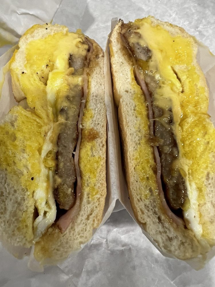 DELI ZONE - Updated July 2025 - 79 Photos & 56 Reviews - 290 Rt 109 ...