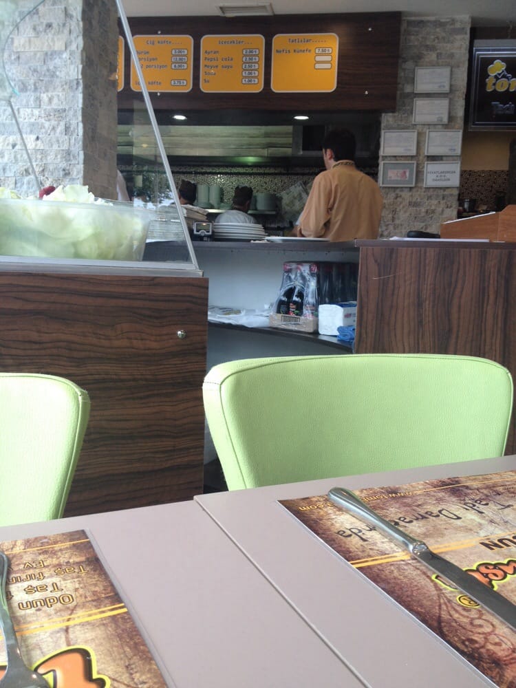 TOMBILI USTA DONER & LAHMACUN - Updated April 2024 - Emniyeteveleri Mah ...
