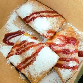 THE POUTINE MACHINE - Updated July 2025 - 18 Photos - Hamilton, Ohio ...