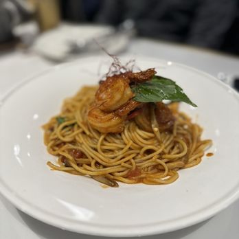 LC CAFE - Updated August 2024 - 176 Photos & 33 Reviews - 3290 Midland ...