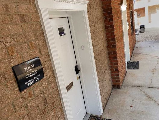 RENOXX CAREGIVERS - Updated January 2026 - 17 Photos - 9500 Annapolis ...