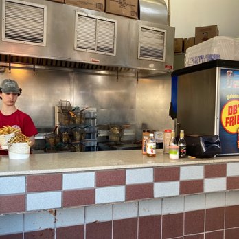 DB FRIES - Updated October 2025 - 49 Photos & 123 Reviews - 100 ...