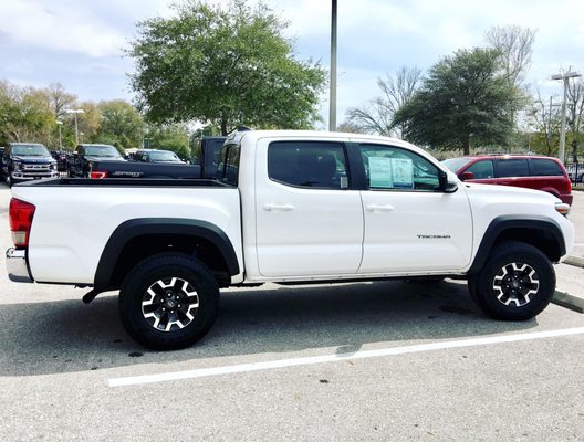 VETERANS FORD - Updated January 2026 - 42 Photos & 142 Reviews - 7201 W ...