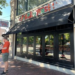 THE FRIENDLY TOAST - Updated December 2025 - 210 Photos & 160 Reviews ...