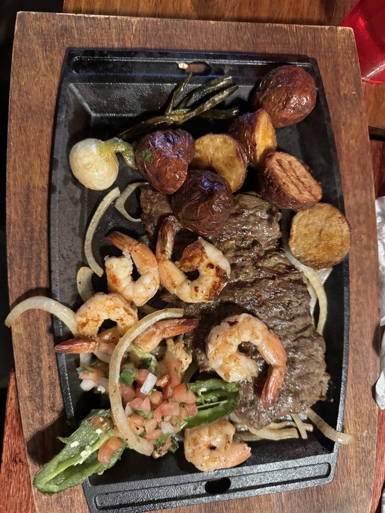 EL CAPITAN SEAFOOD & MEXICAN GRILL - Updated January 2026 - 50 Photos ...