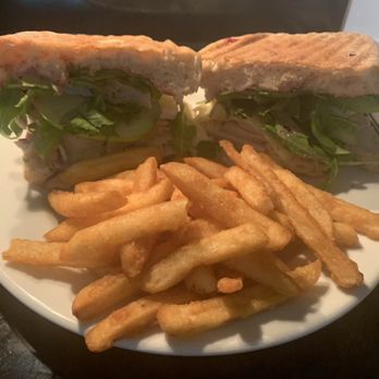 POLO’S BAR & GRILL - Updated January 2025 - 126 Photos & 199 Reviews (4 ...