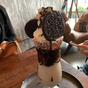 SHAKE NO EIGHT - 171 Photos & 73 Reviews - 1537 N High St, Columbus, OH ...