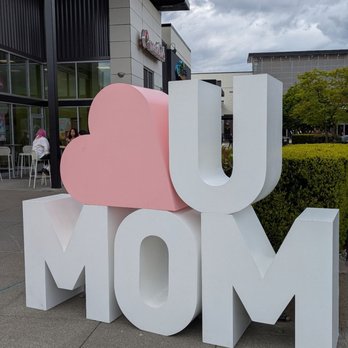 THE LANDING - Updated December 2025 - 98 Photos & 93 Reviews - 828 N ...