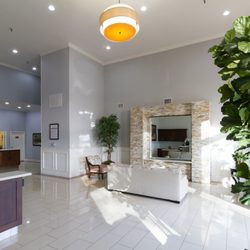 RIVERWALK POST-ACUTE - 94 Photos & 37 Reviews - 4000 Harrison St ...