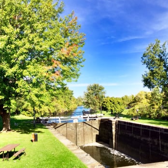 HOG’S BACK FALLS PARK - Updated December 2025 - 49 Photos & 19 Reviews ...