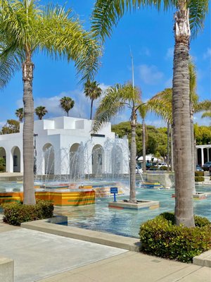 OCEANSIDE PUBLIC LIBRARY - Updated May 2025 - 88 Photos & 55 Reviews ...