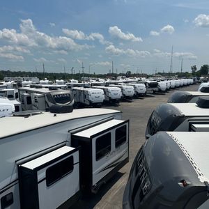 WALNUT RIDGE FAMILY RV SALES - Updated April 2025 - 31 Photos & 29 ...