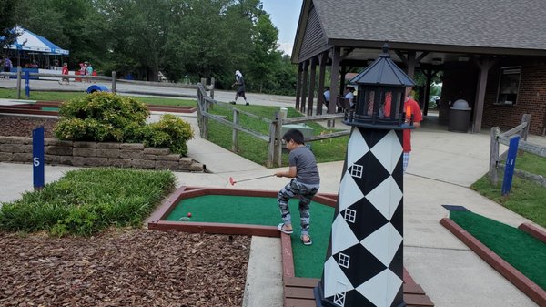 HIGH POINT CITY LAKE PARK - 29 Photos & 10 Reviews - Parks - 602 W Main ...