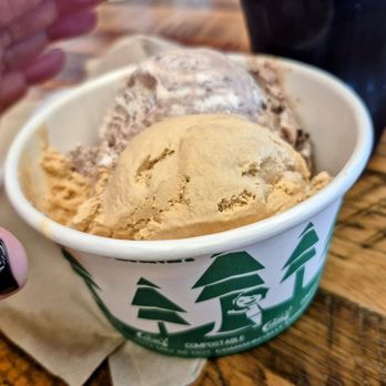 Book a Table - Howling Cow Dairy Education Center and Creamery ...