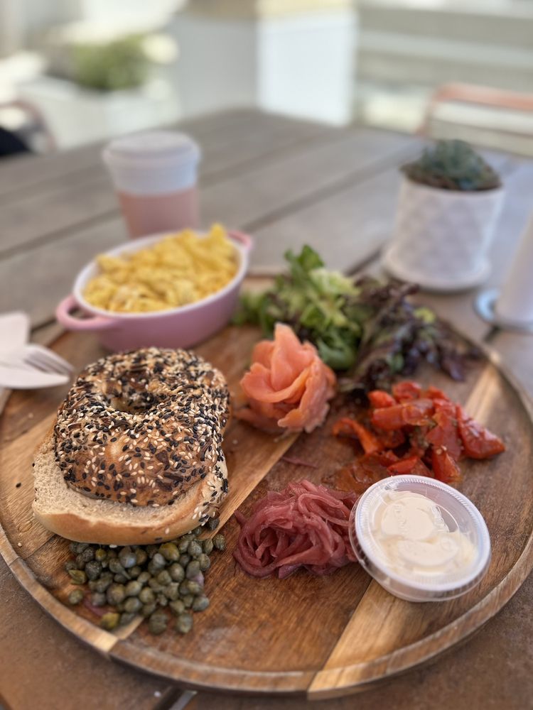 FONVILLE PRESS MARKET CAFE - 129 Photos & 47 Reviews - 23 Somerset St ...
