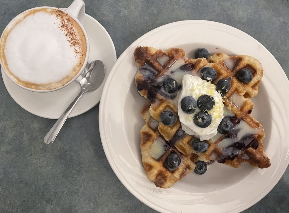 LIVING SKY CAFE - 24 Photos & 10 Reviews - 245 3rd Avenue S, Saskatoon ...