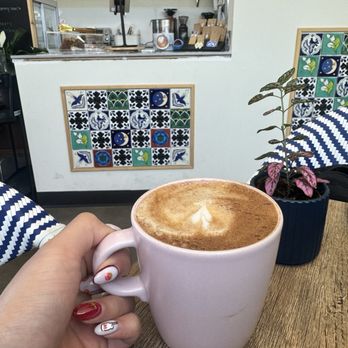 LA VICTORIA COFFEE - Updated July 2024 - 58 Photos & 28 Reviews - 1620 ...