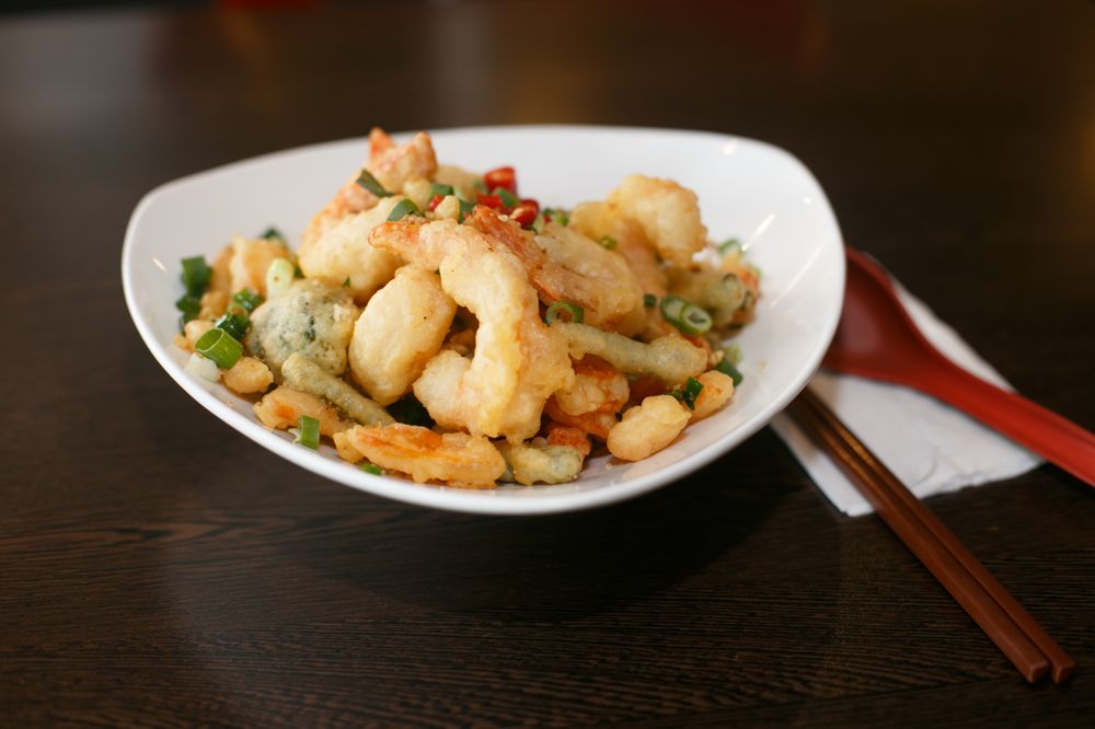 CLUB RIVERS - Updated December 2025 - 11 Photos - 32 Littleton St ...