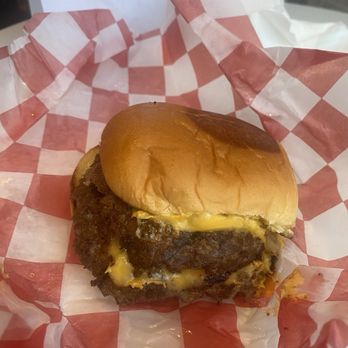 7TH STREET BURGER - Updated November 2024 - 181 Photos & 136 Reviews ...