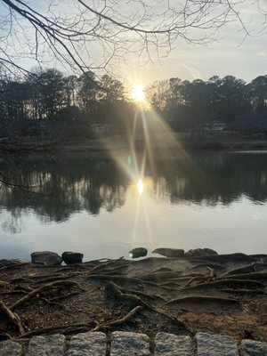 AVONDALE LAKE - Updated June 2025 - 59 Lakeshore Dr, Avondale Estates ...