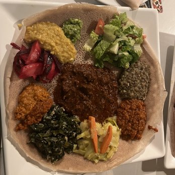 ZAGOL ETHIOPIAN RESTAURANT - 69 Photos & 102 Reviews - 2722 E Cherry St ...