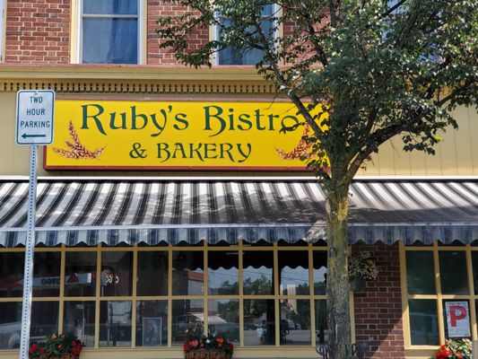 RUBY’S BISTRO & BAKERY - Updated March 2025 - 16 Photos - 73 Main St ...