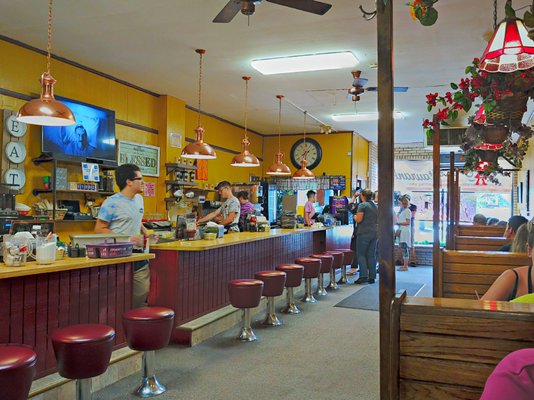 G & G RESTAURANT - 87 Photos & 115 Reviews - 149 Columbia Ave ...