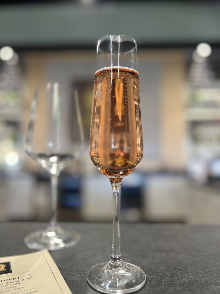 BURTECH FAMILY VINEYARD TASTING ROOM - Updated January 2025 - 112 ...