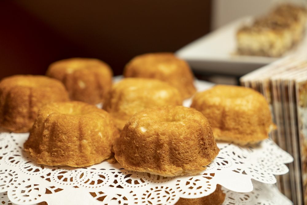 TWO SISTERS CATERING - Updated September 2025 - 39 Photos - 135 N ...