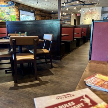 OUTBACK STEAKHOUSE - Updated December 2025 - 389 Photos & 313 Reviews ...
