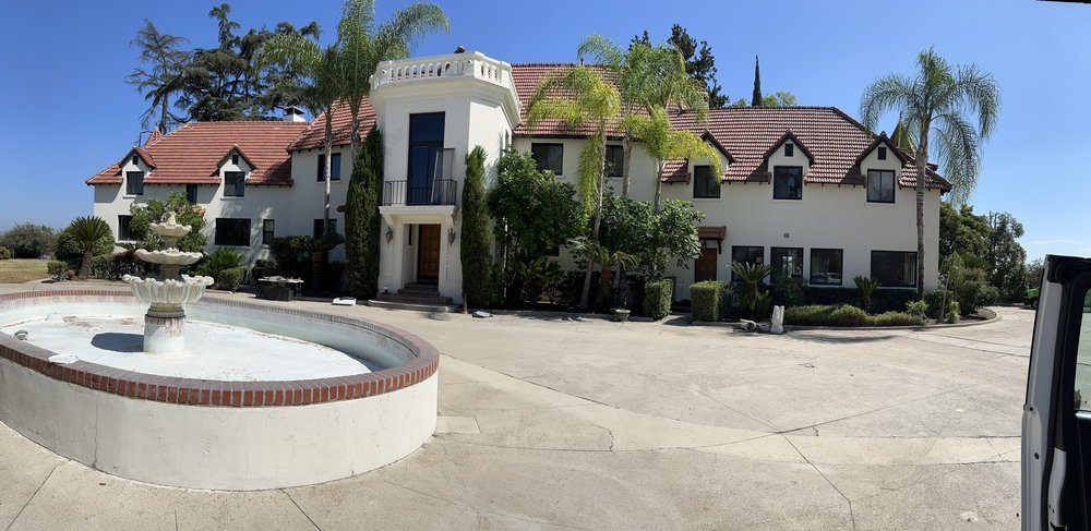 PYRENEES CASTLE - Updated December 2025 - 16 Reviews - 1700 S Grandview ...