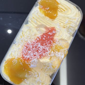 YU CAKE - Updated August 2024 - 69 Photos & 14 Reviews - 3333 Bristol ...