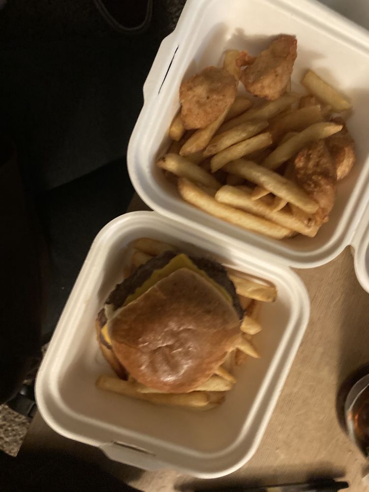 TOXIC BURGER - 13 Photos - 2866 Willamette St, Eugene, OR - Menu - Yelp