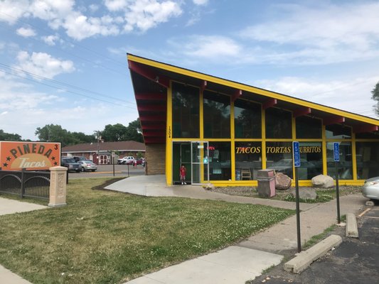 PINEDA TACO - Updated July 2024 - 31 Photos & 70 Reviews - 1304 Robert ...