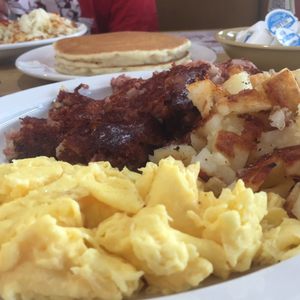 KRUMPETS - 42 Photos & 36 Reviews - 1016 4th St, Fulton, Illinois ...