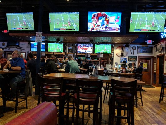 WILD WING CAFE - 107 Photos & 179 Reviews - 417 Pooler Pkwy, Pooler, GA ...