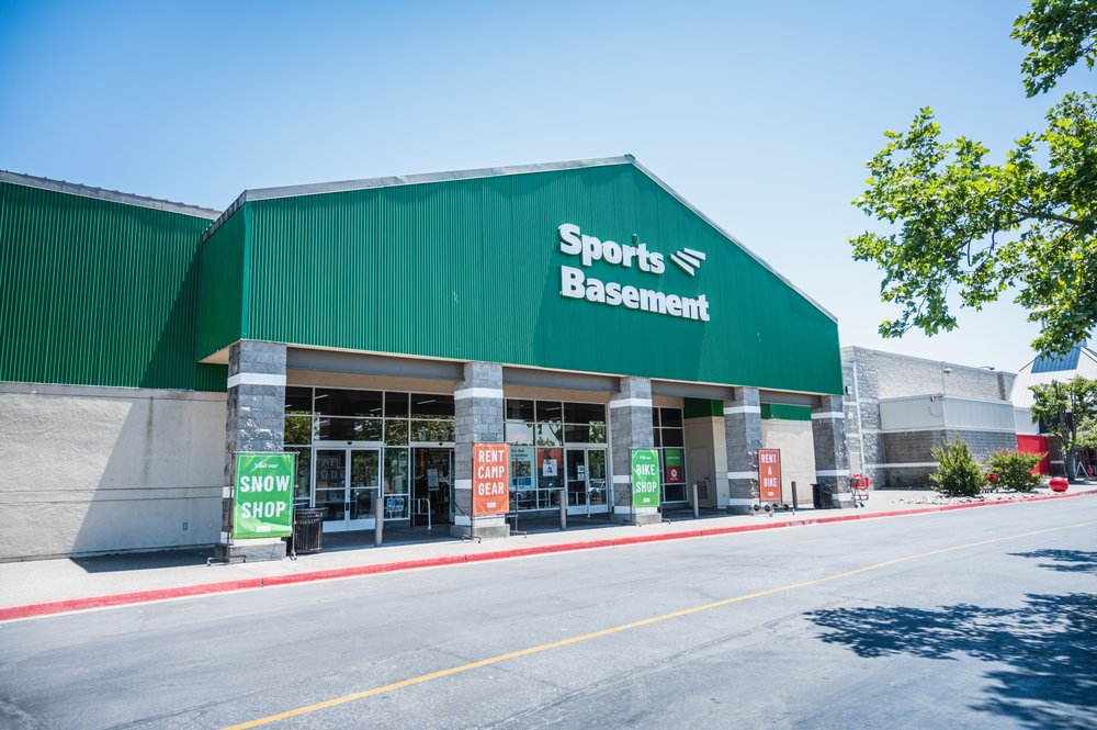 SPORTS BASEMENT - SANTA ROSA - Updated December 2024 - 67 Photos & 122 ...
