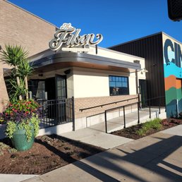 THE FILSON QUEEN CITY KITCHEN AND BAR - Updated October 2025 - 211 ...