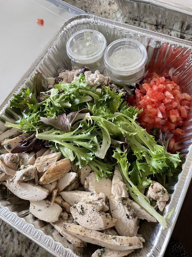 FOOD BY DELEO - Updated January 2025 - 22 Photos - 550 Bernard St ...