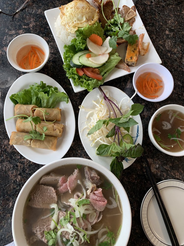 TAN TAN CAFE & DELICATESSEN - 599 Photos & 647 Reviews - 12675 SW ...