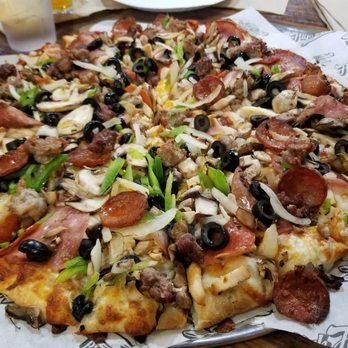 HIGH FIVE PIZZA - Updated October 2025 - 704 Photos & 1101 Reviews ...