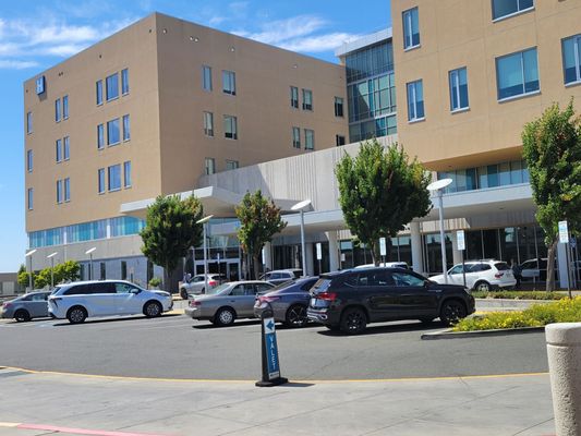 KAISER PERMANENTE VALLEJO MEDICAL CENTER - Updated May 2025 - 124 ...