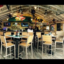 BUSTER KRAB’S - Updated July 2025 - 133 Photos & 139 Reviews - 265 Great Island Rd, Narragansett ...