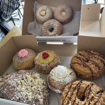 DEVIANT DONUTS - Updated April 2025 - 511 Photos & 213 Reviews - 27 ...