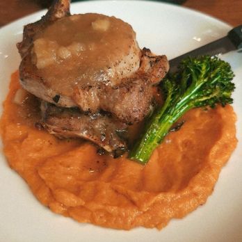 BORDER FOUNDRY RESTAURANT & BAR - Updated June 2024 - 164 Photos & 152 ...