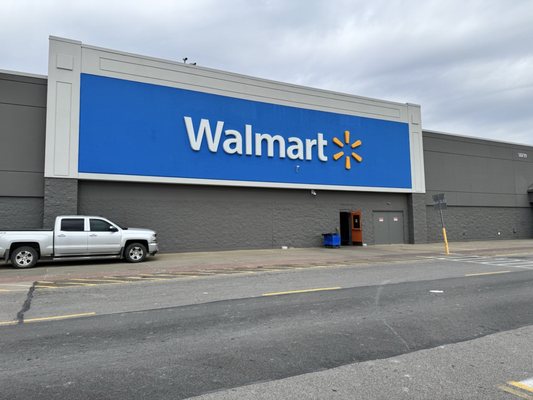 WALMART SUPERCENTER - Updated December 2025 - 22 Photos & 12 Reviews ...