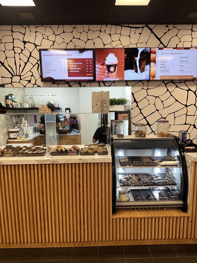 HAZEL BAR - Updated August 2025 - The Mall of San Juan Blvd, San Juan ...