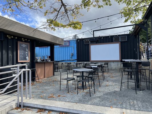 COCKTAILS AND BITES - Los Trailers, Bayamón, Puerto Rico - Cocktail ...