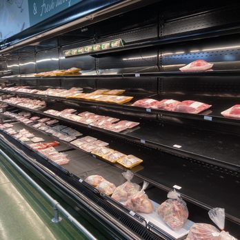 V MART - Updated December 2025 - 33 Photos & 15 Reviews - 3809 Airline ...